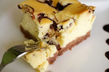 Cheesecake cu ciocolata (cea mai simpla reteta) - Retete culinare by ...