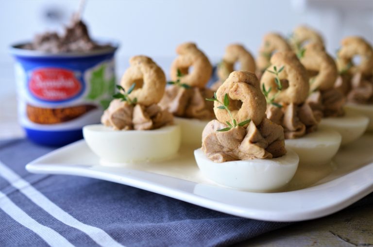 Oua umplute cu sos Caesar - Retete culinare by Teo's Kitchen