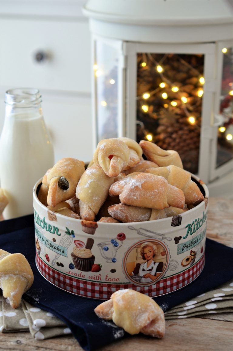 Cornulete cu rahat de post - Retete culinare by Teo's Kitchen