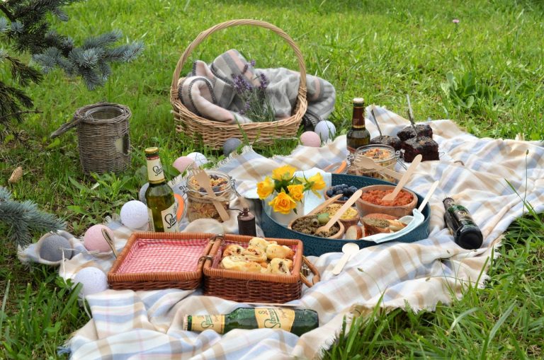 Meniu pentru picnic | Adauga gust muzicii - Retete culinare by Teo's ...