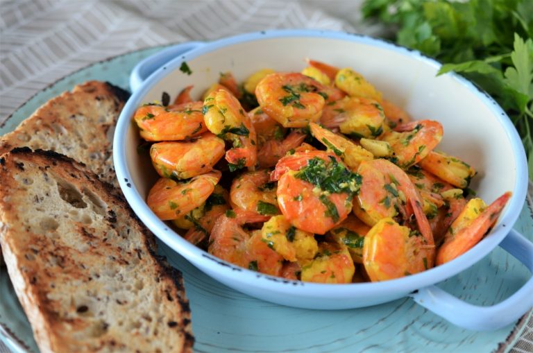 Creveti cu usturoi - Retete culinare by Teo's Kitchen